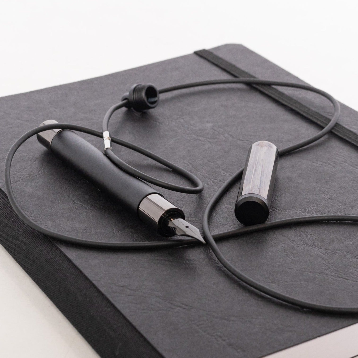 Monteverde Ritma Gala Black Convertible Neck Pocket Fountain Pen – Truphae