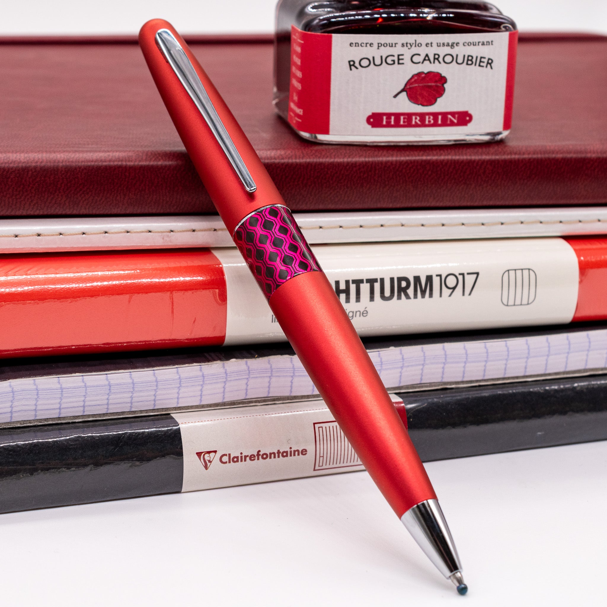 Pilot Metropolitan Pop Ballpoint Pen - Red – Truphae