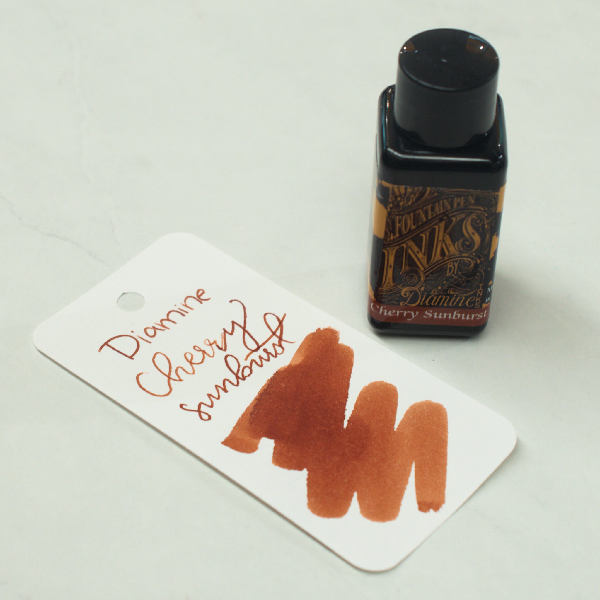 Diamine Gibson Les Paul Series Ink Bottle - Cherry Sunburst – Truphae