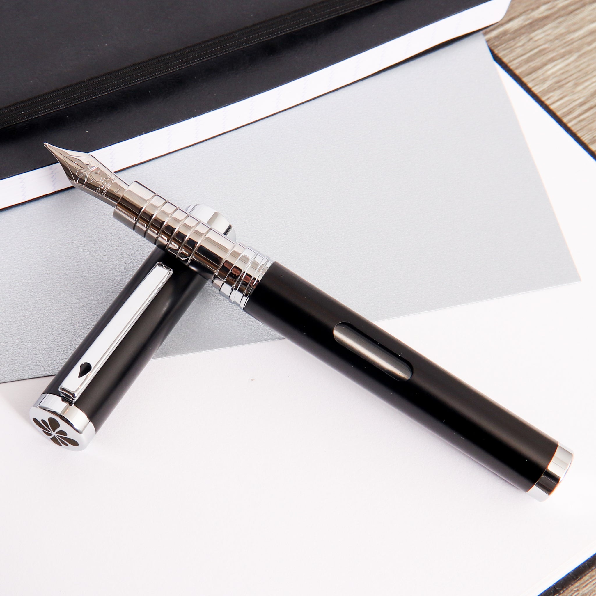 Diplomat Nexus Black Fountain Pen | Eyedropper, Steel Nib – Truphae