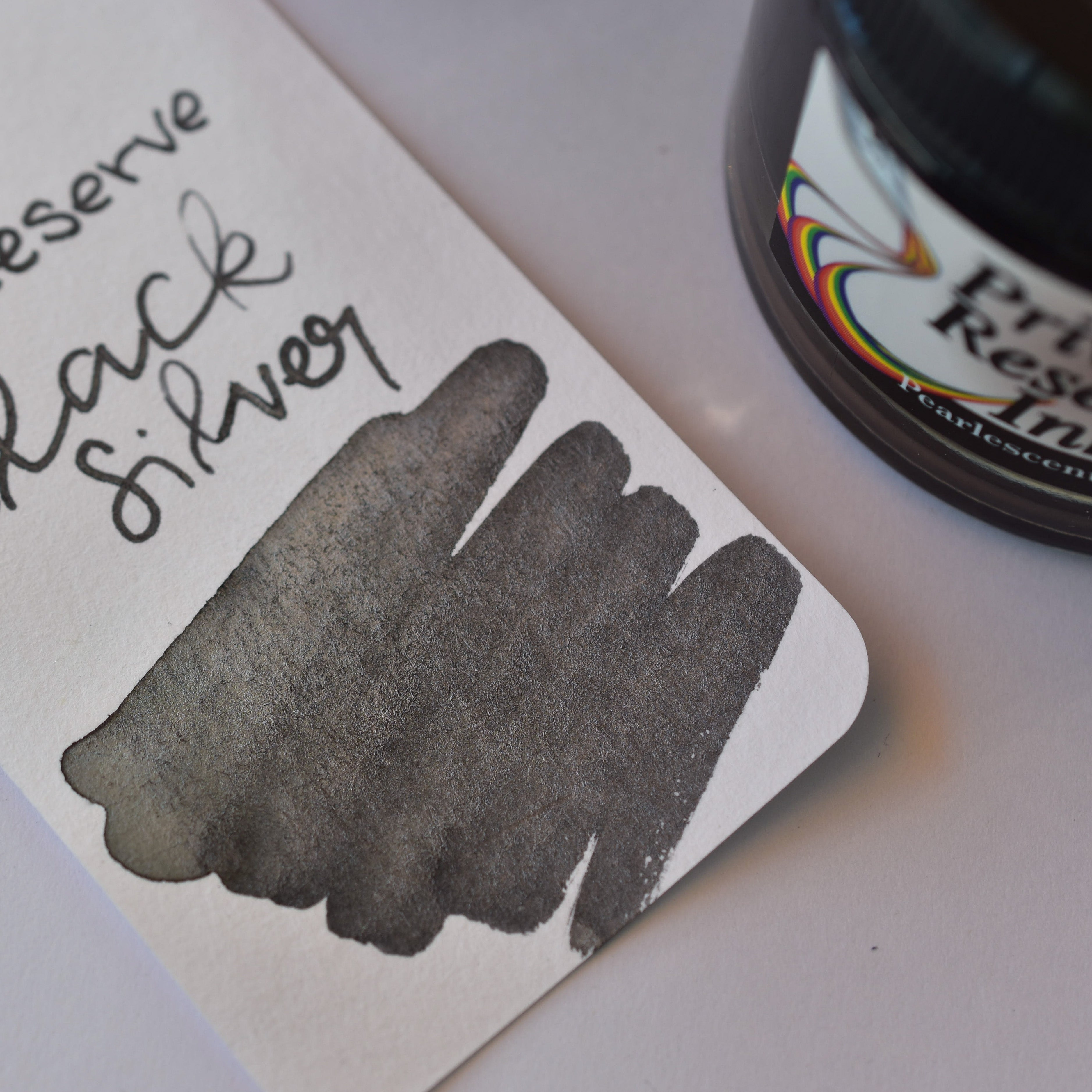Private Reserve Pearlescent Ink Bottle - Black Silver – Truphae