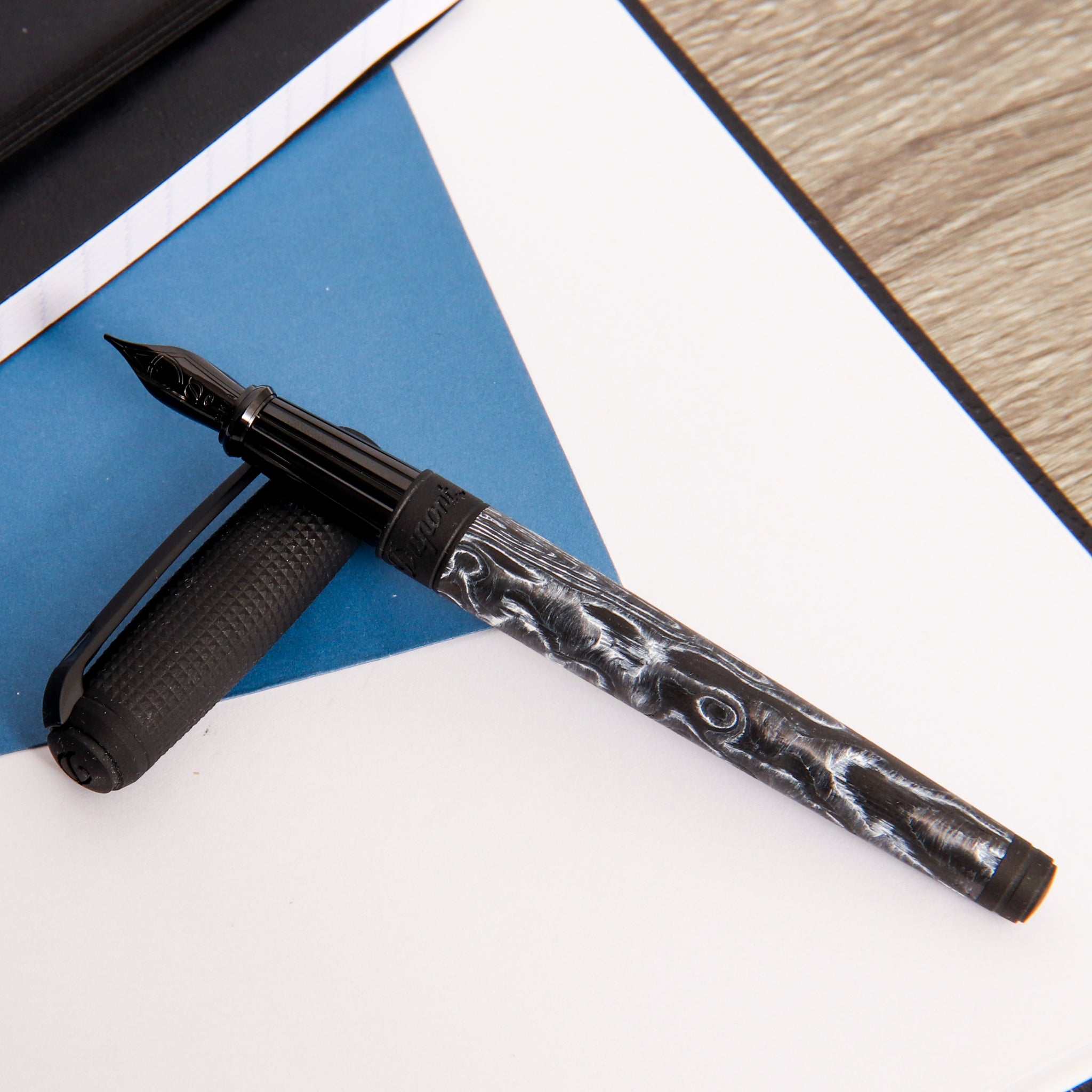 ST Dupont Line D Large Carbon Dark Storm Fountain Pen – Truphae